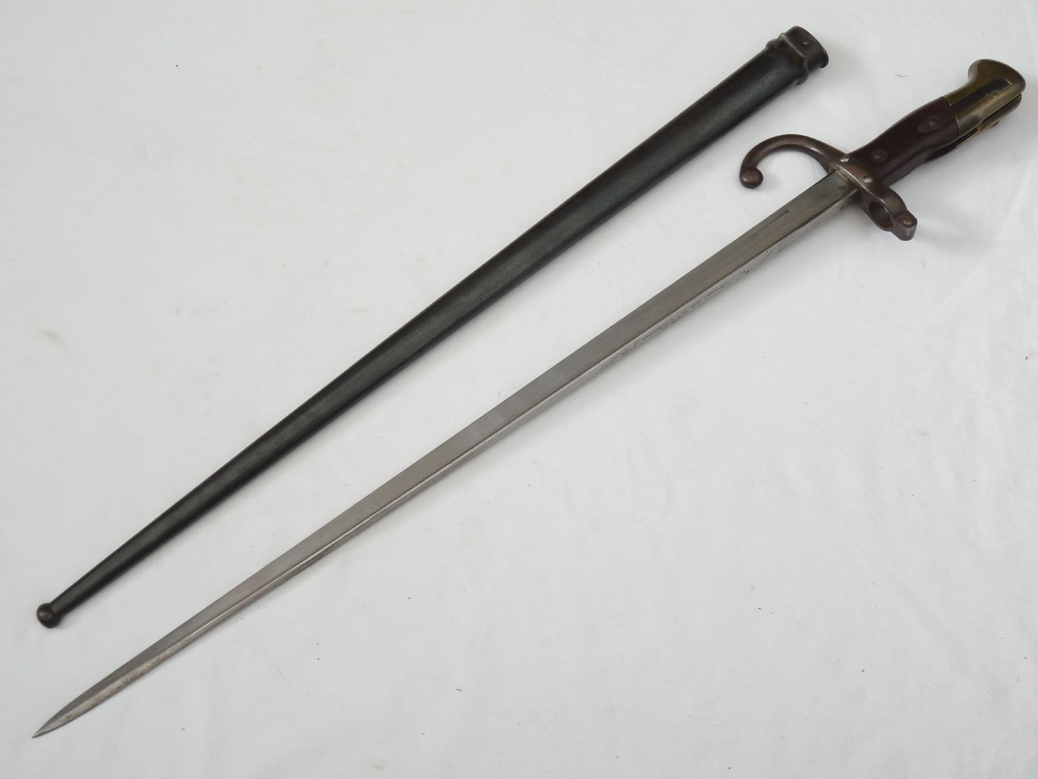 French Gras M1874 bayonet and scabbard 1877 dated matching s/numbers