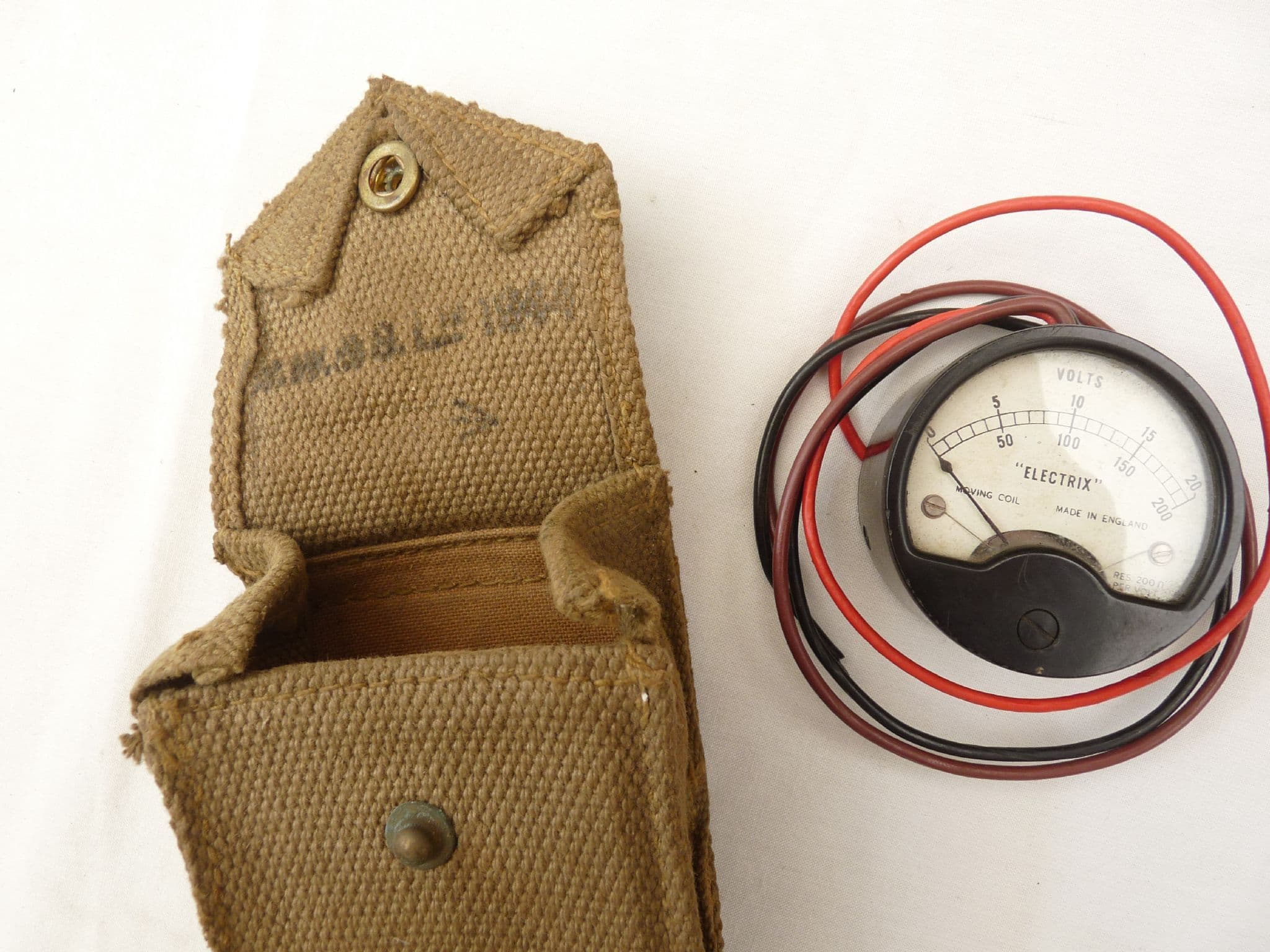 WW2 electricians Voltmeter in genuine webbing pouch
