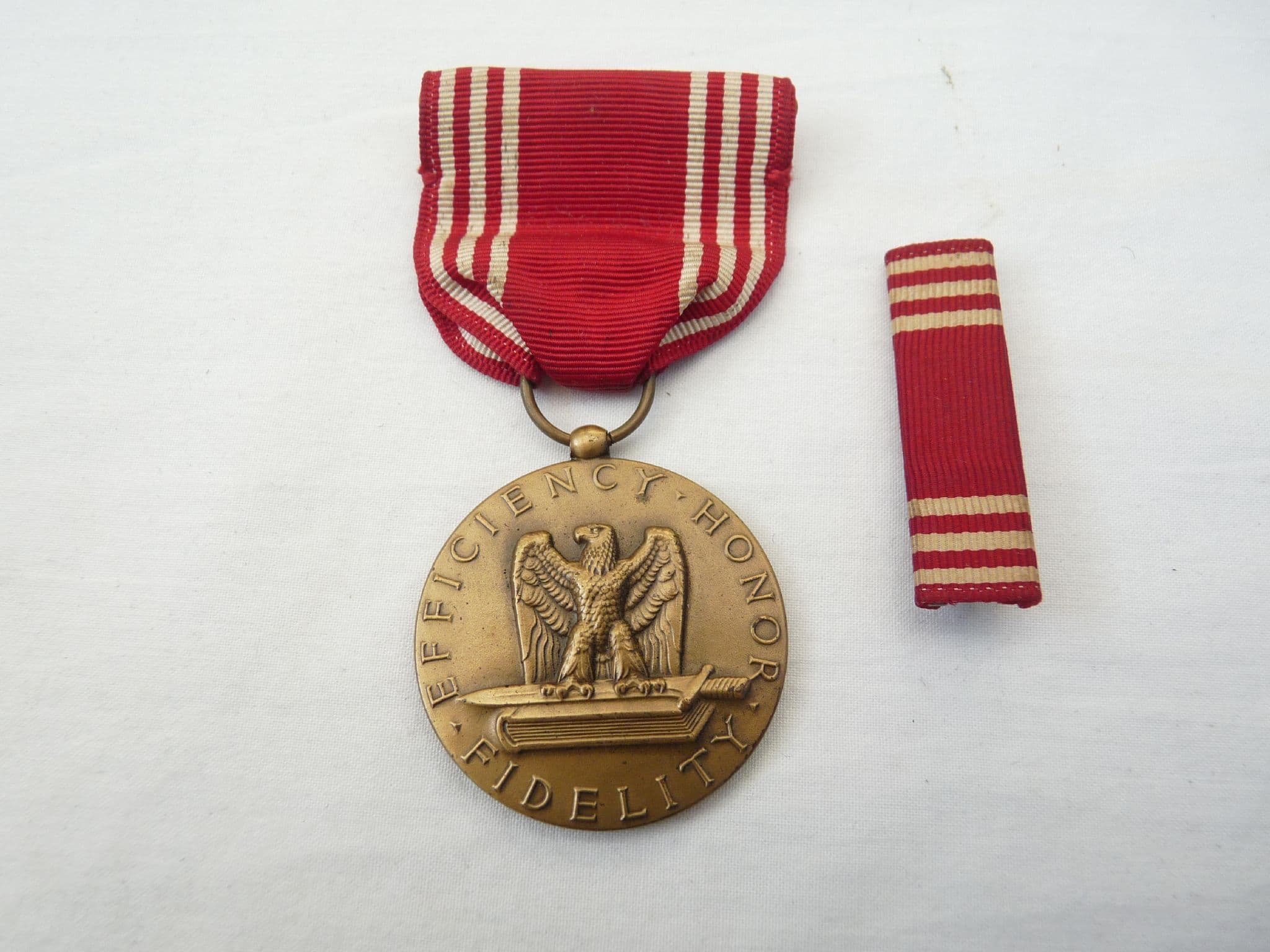 WW2 US Army Good Conduct Medal boxed set and bar dated 1944 SOLD