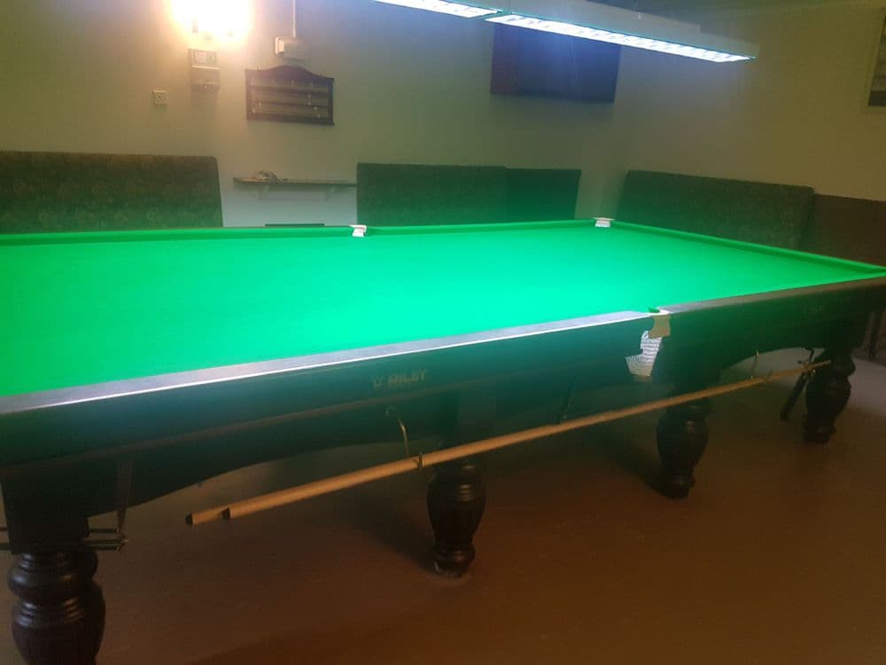 Full Size Riley Aristocrat Snooker Table