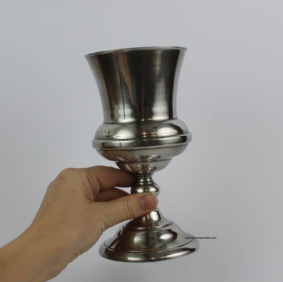 Verre calice en étain massif style renaissance