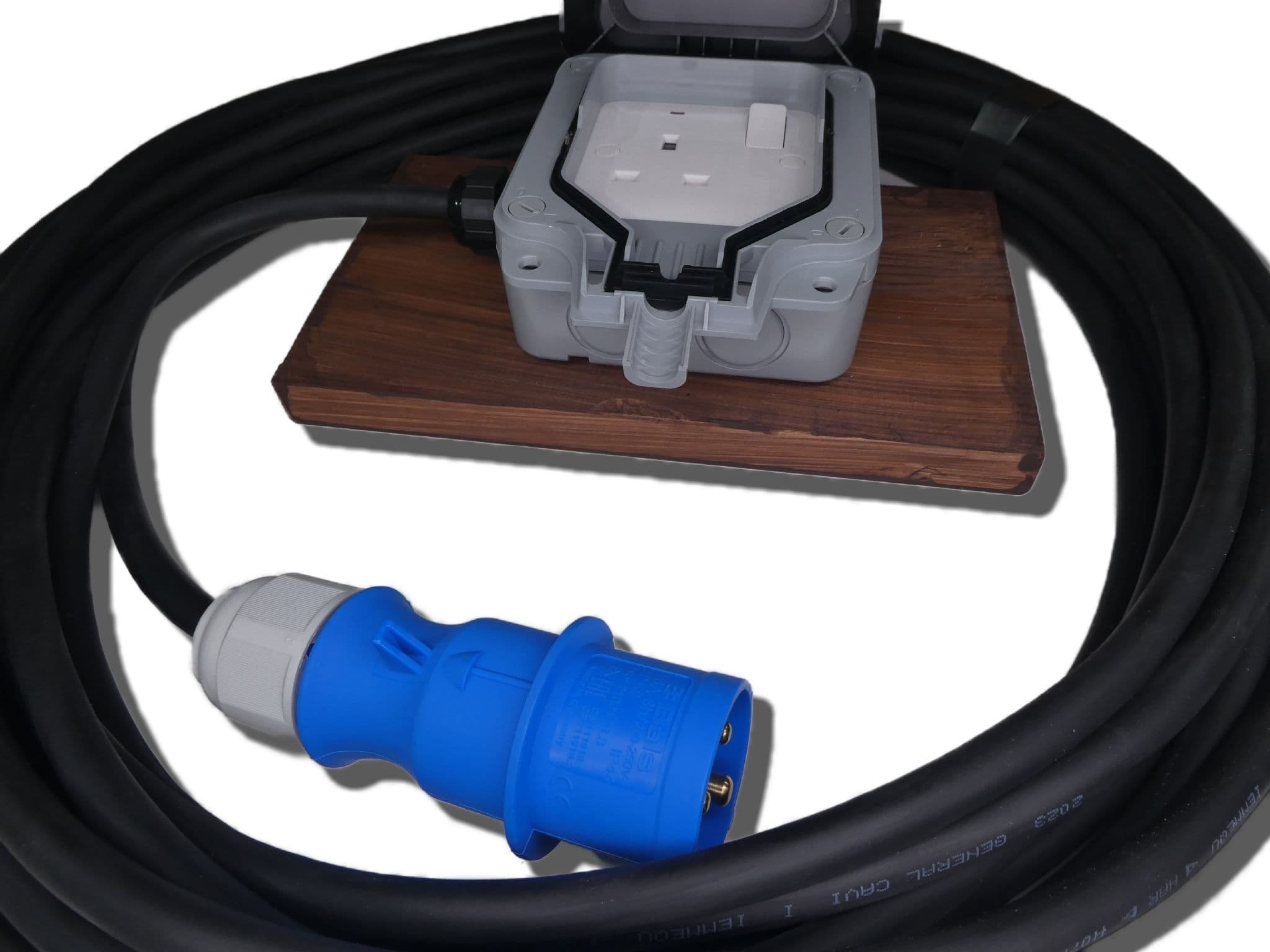 16amp plug to outdoor IP66 weatherproof socket