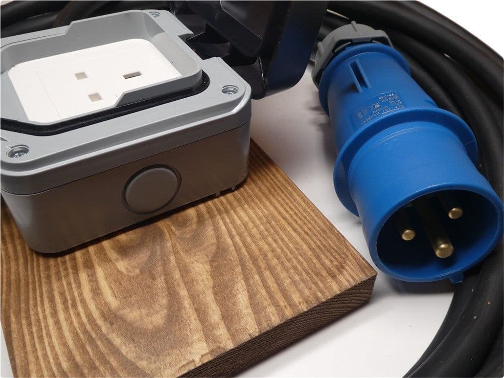 32amp plug to outdoor IP66 weatherproof socket