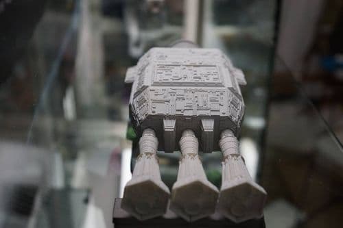 2001 A Space Odyssey Discovery 1 144 Scale Model Kit Moebius