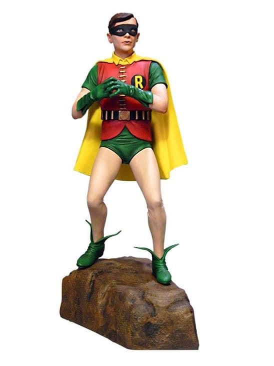 Batman 1966 TV Series Robin 1/8 Scale Model Kit Moebius Models
