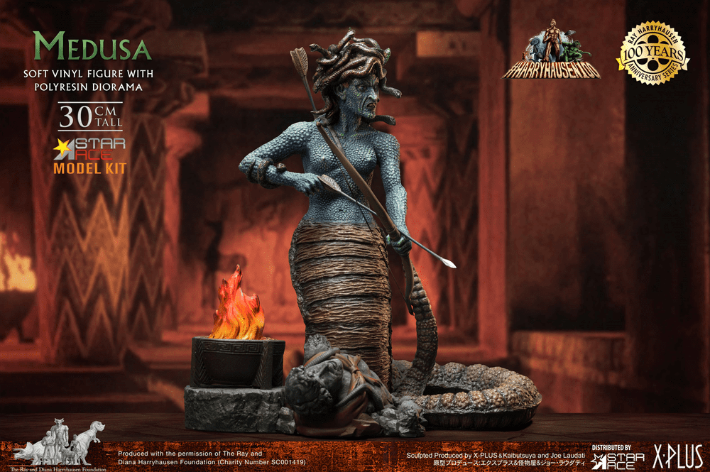 X-Plus Ray Harryhausen s Medusa Model Kit