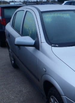 VAUXHALL ASTRA MK 4 DRIVERS REAR DOOR 1999 - 2004 SILVER
