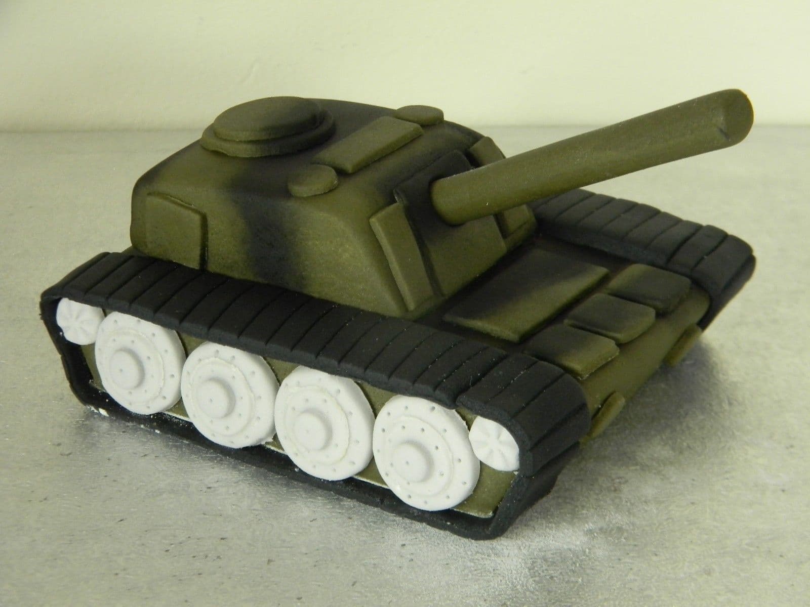Challenger Tank Cake Topper