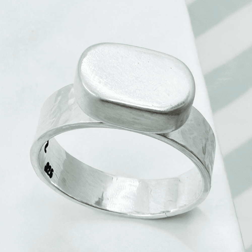 Ashes Oval Capsule Ring