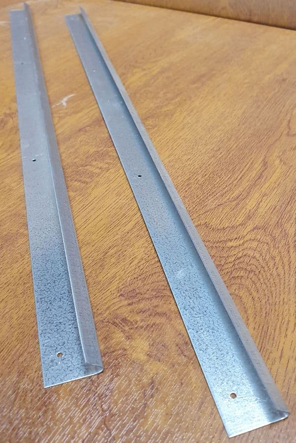 Beehive metal frame runners