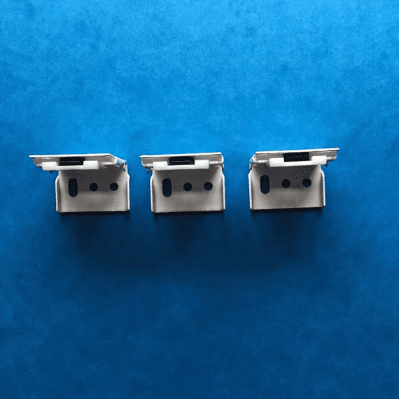 ROMAN BLIND HIDDEN SPRING BRACKETS PACK OF 3