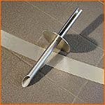 Stainless Steel Fluorescent Earth Pick