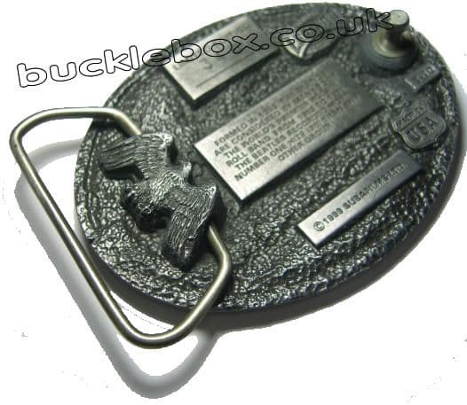 THE BEATLES YELLOW SUBMARINE Limited Edition Belt Buckle display stand