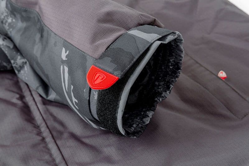 Fox Rage RS20K V2 Jacket And Salopettes