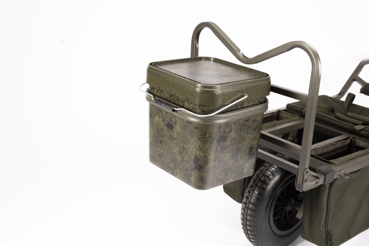 Nash Barrow Bucket Outrigger Front 10/17 litre