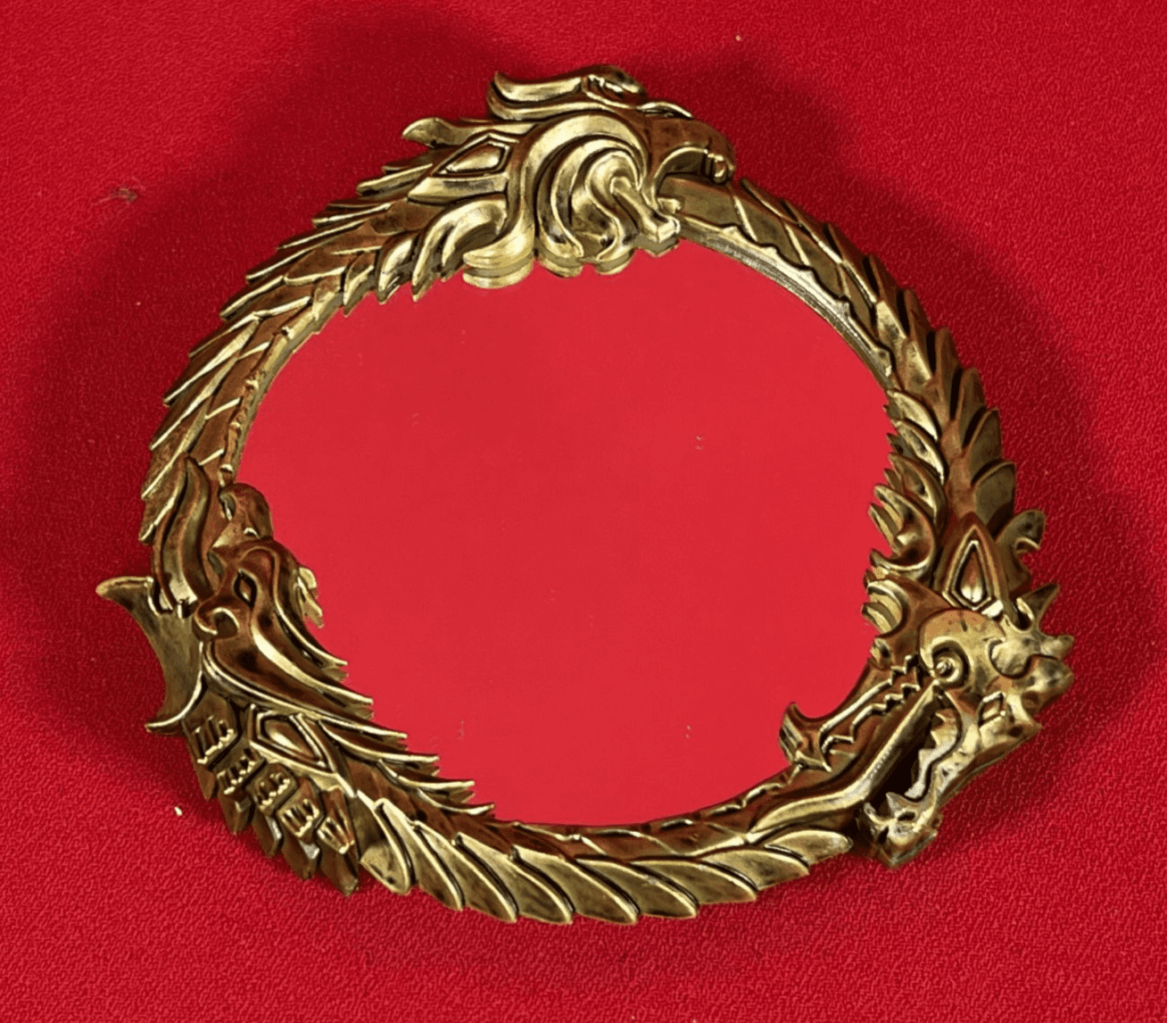 Elder Scrolls Crate Ouroboros Mirror Replica - Complete in Box