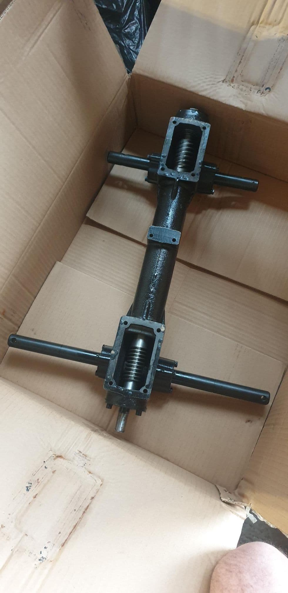 Axle Complete Axle Replacement for Neilsen or Mattis Petrol Rotavator