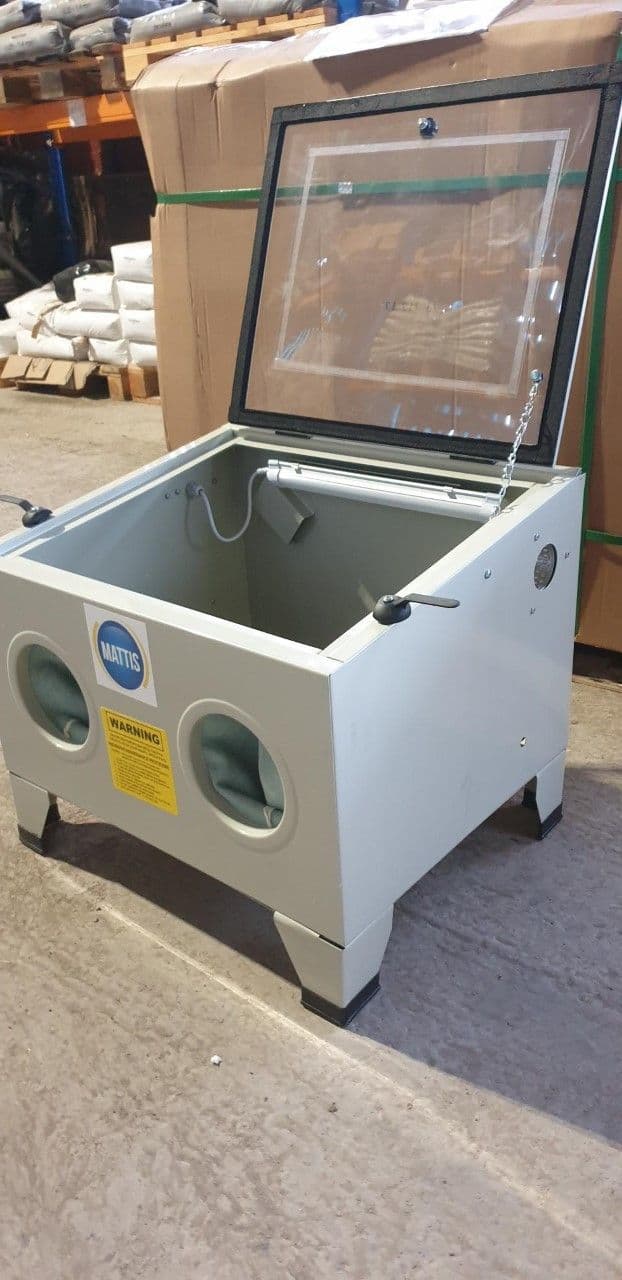 Bench Top Sand Blasting Cabinet.Small 90 Blast Cabinet for blasting ...