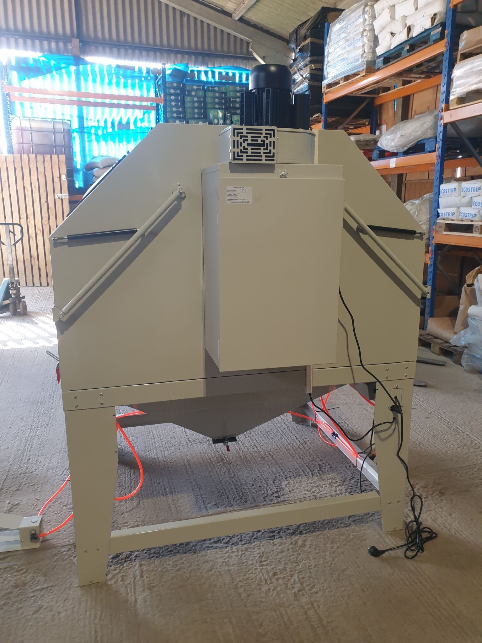 Large Sand Blast Cabinet SBC1280 with 2 work stations