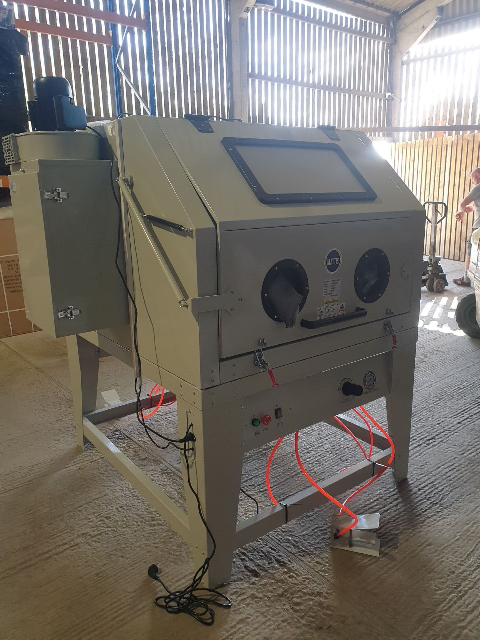 Large Sand Blast Cabinet SBC1280 with 2 work stations