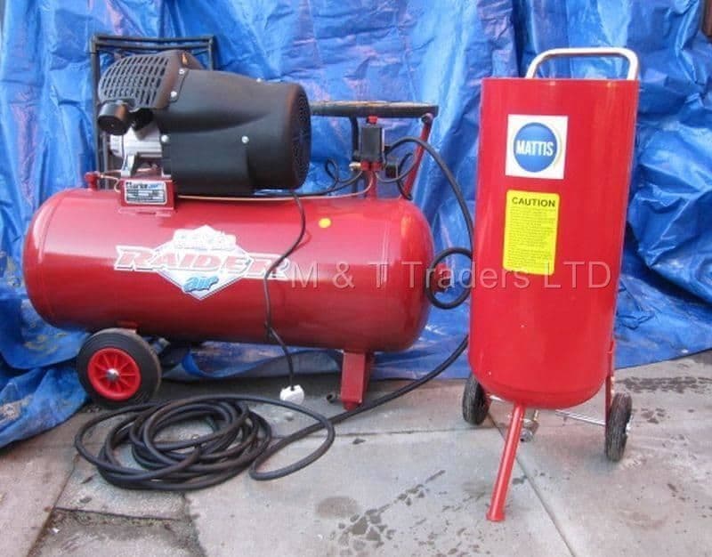 Set up for RA10 Sand Blast Pot Compressor Airline & Media