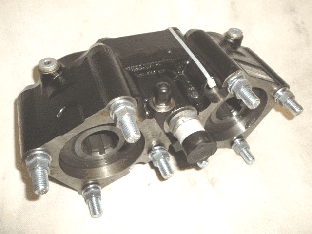 ZF Twin Output Power Take Off Unit HEAVY DUTY ISO 2 x 4 Bolt Outputs AB