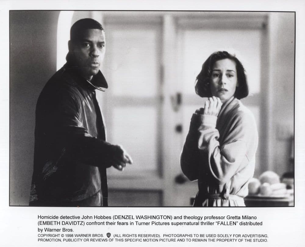 Denzel Washington Gretta Milano Fallen 10x8 Monochrome Film Publicity Photo