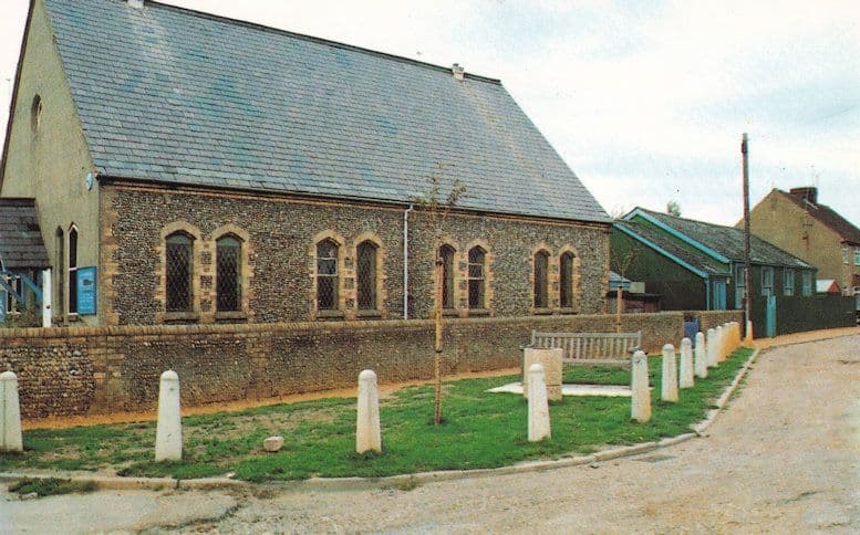 Fishermens Bethel and Hall Fisherman Kessingland 1970s Postcard