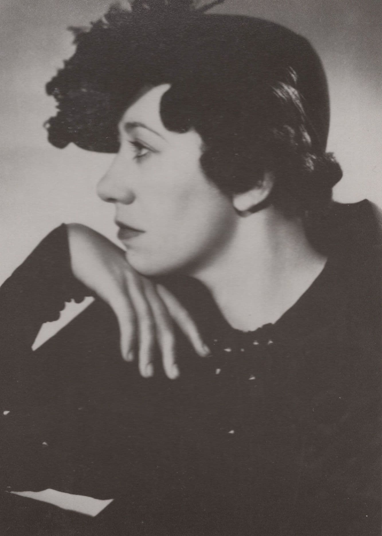 Flora Robson Framed Print Of Flora Robson Mary Evans Prints Online