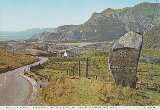 Gloddfa Ganol Ffestiniog Mountain Tourist Centre Entrance Sign Welsh ...