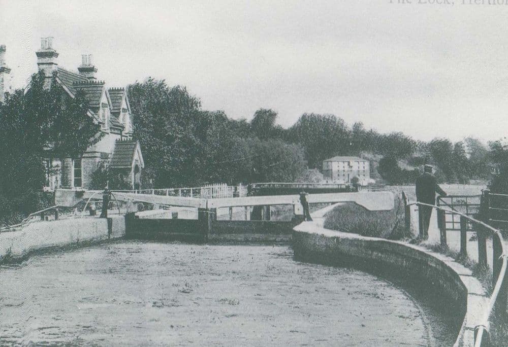 Hertford Lock Lee Valley Navigation Boat Bridge History on Reverse Rare ...