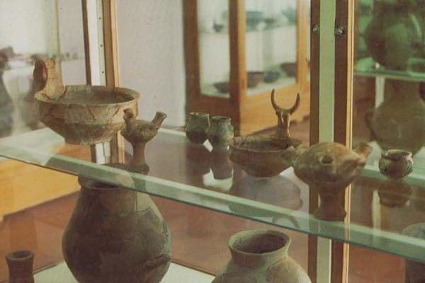 Lipari Archaeology Museum Pottery Sculpture Italian Rare Craft Crafts ...