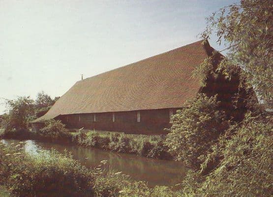 Medieval Farming 14th Century Farm Barn & Lake At Widdington Essex Postcard