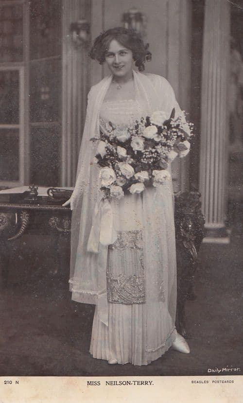 Miss Neilson Terry Beatles Postcard