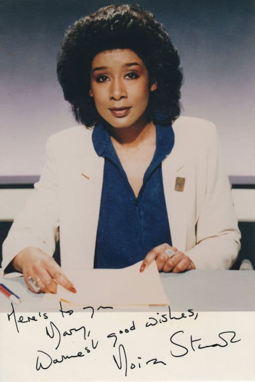 Moira Stuart BBC Newsreader Hand Signed Photo