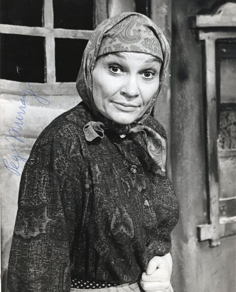 Peg Murray Cabaret Fiddler On The Roof 10x8 Hand Signed Photo