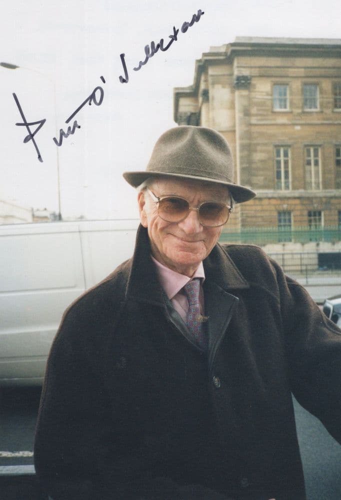 Peter O Sullevan Horse Racing Commentator Hand Signed Photo