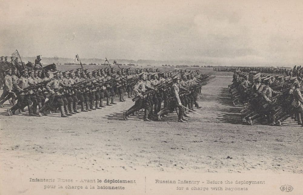 Russian Infantry WW1 Charging With Bayonet Old War Postcard