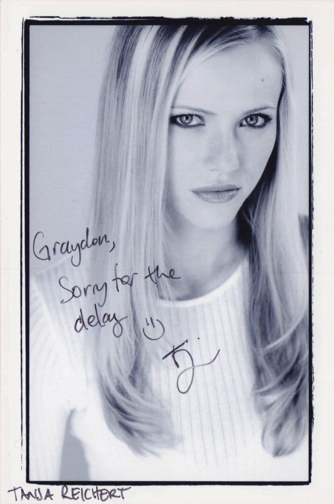 Tanja Reichert Scary Movie Poltergeist Relic Hunter Hand Signed Photo