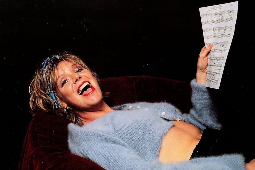 Trudy Kerr Australian Jazz Singer 6x4 Hand Signed Photo