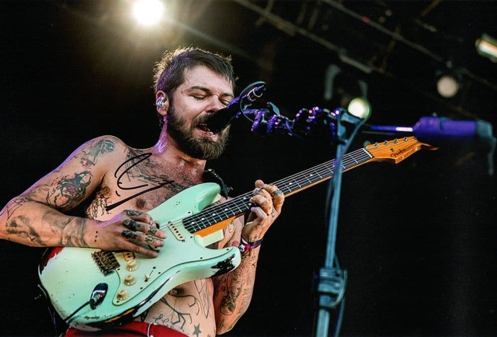 Simon Neil Simon Neil And Mike Vennart Announce Debut Empire State