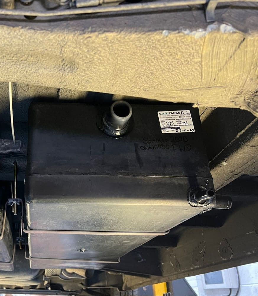 223 - MB Sprinter L2 FWD 2018-Current - 66 Litre Fresh Water Tank Kit ...