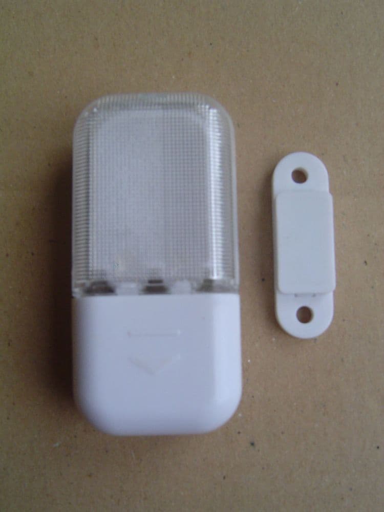 DOMETIC LED CUPBOARD LOCKER LIGHT L28TM 12v