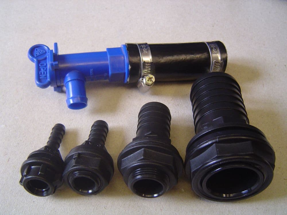 NUT IN TANK FITTINGS SET FRESH WITH HATCH