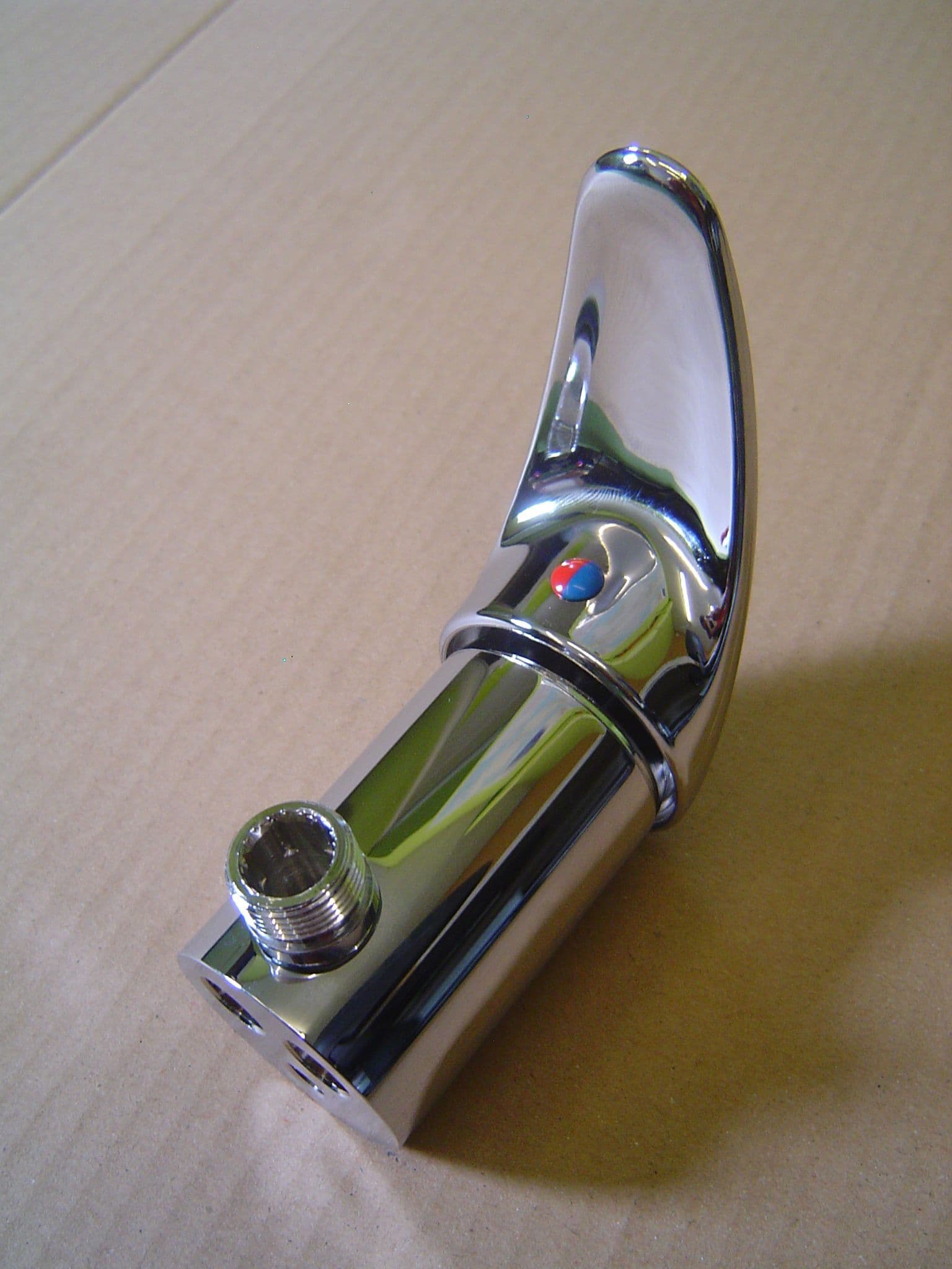 SINGLE LEVER SHOWER MIXER CONTROL