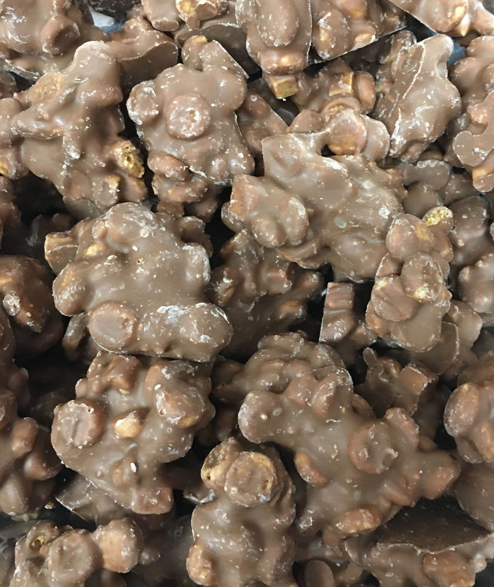 Cookie & Fudge Clusters 100g