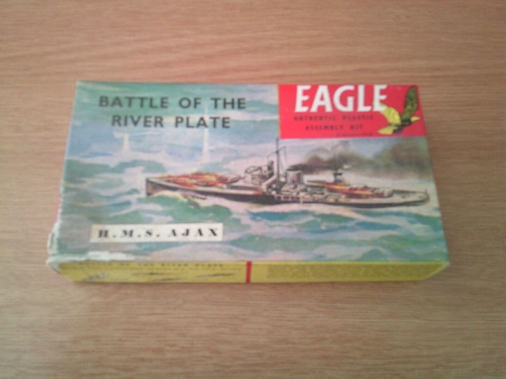 EAGLE Model Kit - Battle of the River Plate - HMS Ajax 1/1200