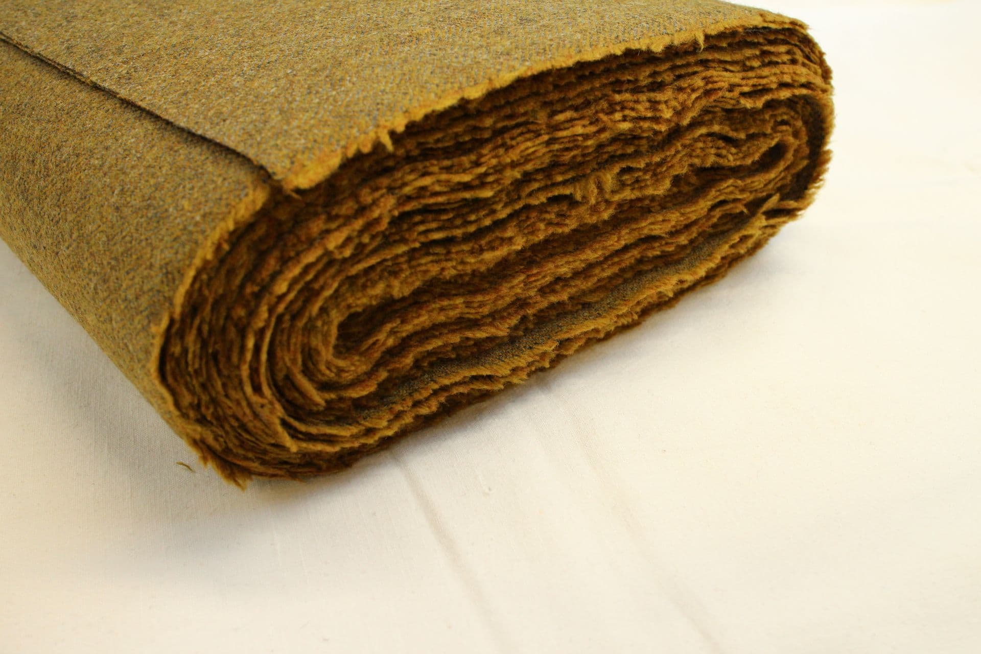 Pure Wool Herringbone Tweed Fabric DQ85
