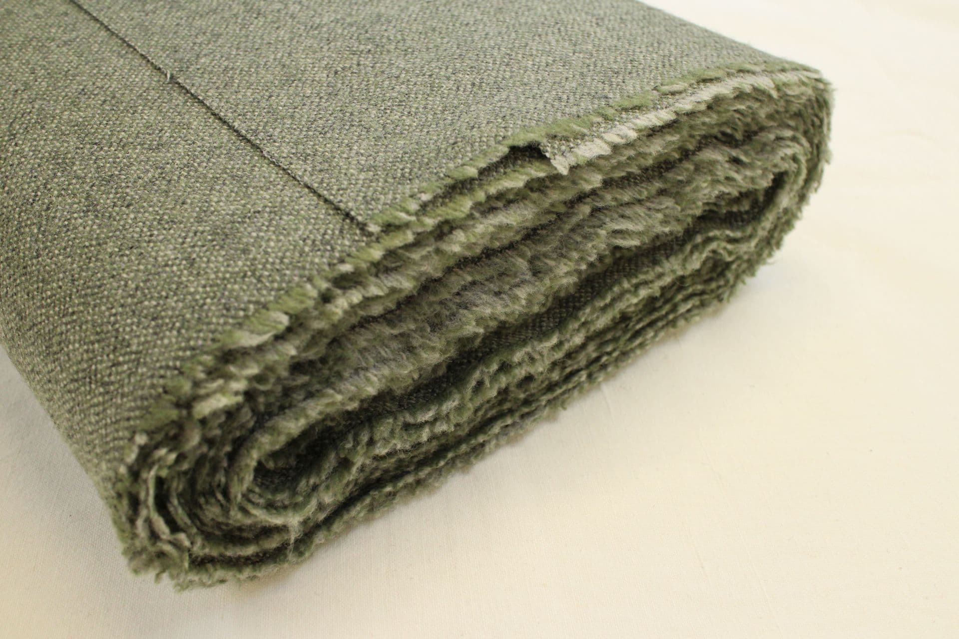Pure Wool Herringbone Tweed Fabric DQ92