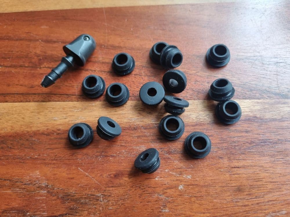 Washer Jet Rear Windscreen Rubber Grommet